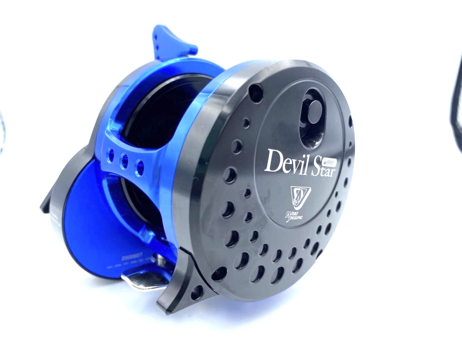Wiki Jigging Devil Star 4000H #Black-Blue (Left Hand)*รอกจิ๊กกิ้ง - 7 ...